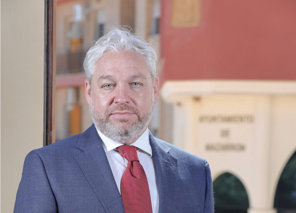 Ginés Campillo asumirá la alcaldía de Mazarrón tras reeditar el pacto ...