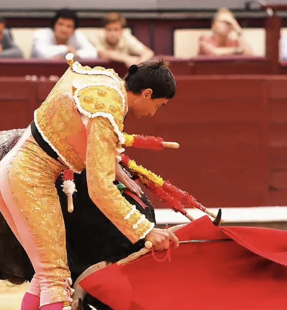 El torero lorquino Paco Ureña, operado tras sufrir una grave cornada de ...